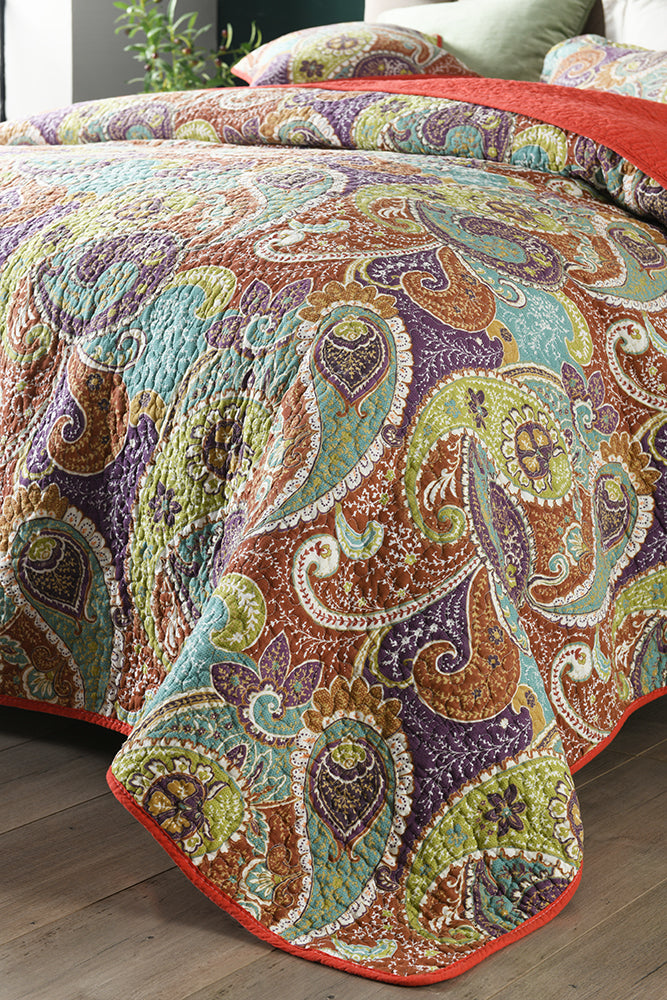 100% Cotton Patchwork Coverlet Set - Spruce Red – coverlet heaven