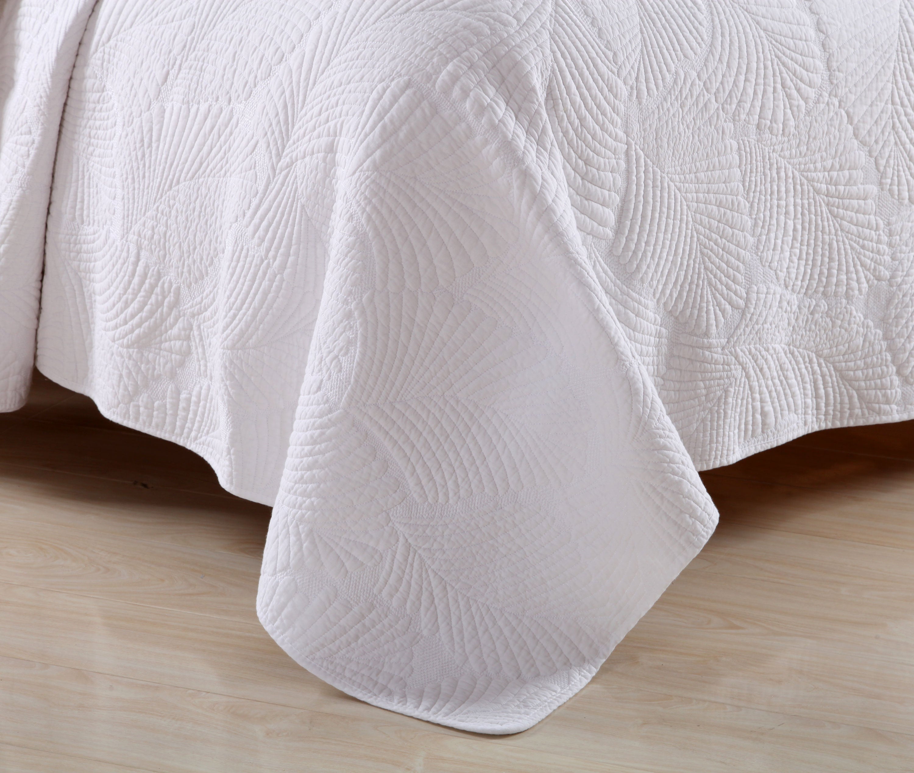 100% Cotton Patchwork Coverlet Set - Palm Leaves White – coverlet heaven